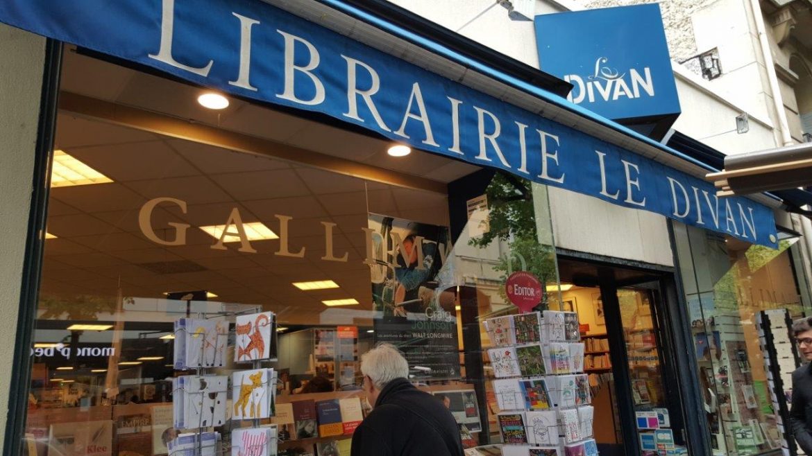 Le Divan - Carnets de Week-Ends