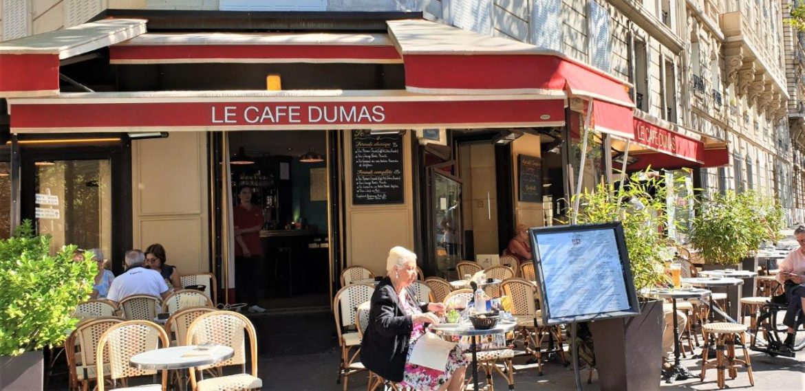 Le Café Dumas (Paris XVII) - Carnets de Week-Ends